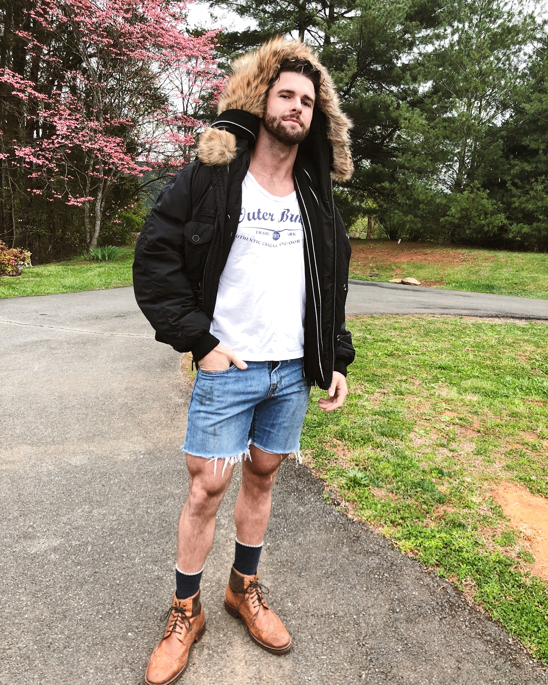 Jed Wyatt: 13 things to know about 'The Bachelorette' star Hannah Brown ...